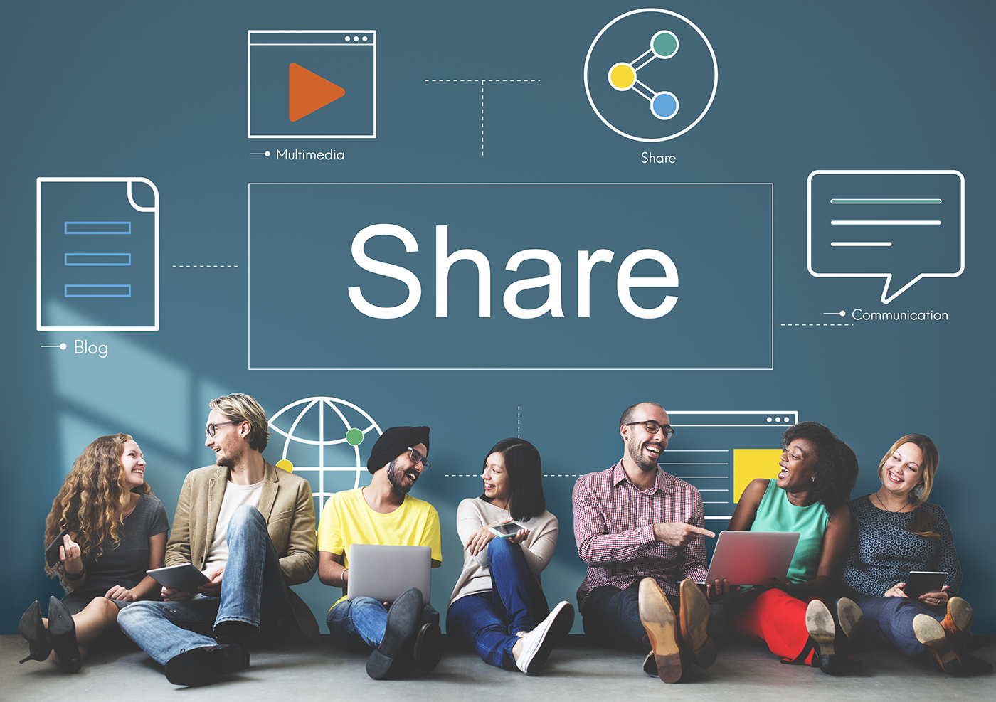 How to Interact with Customers on Social Media - Juphy