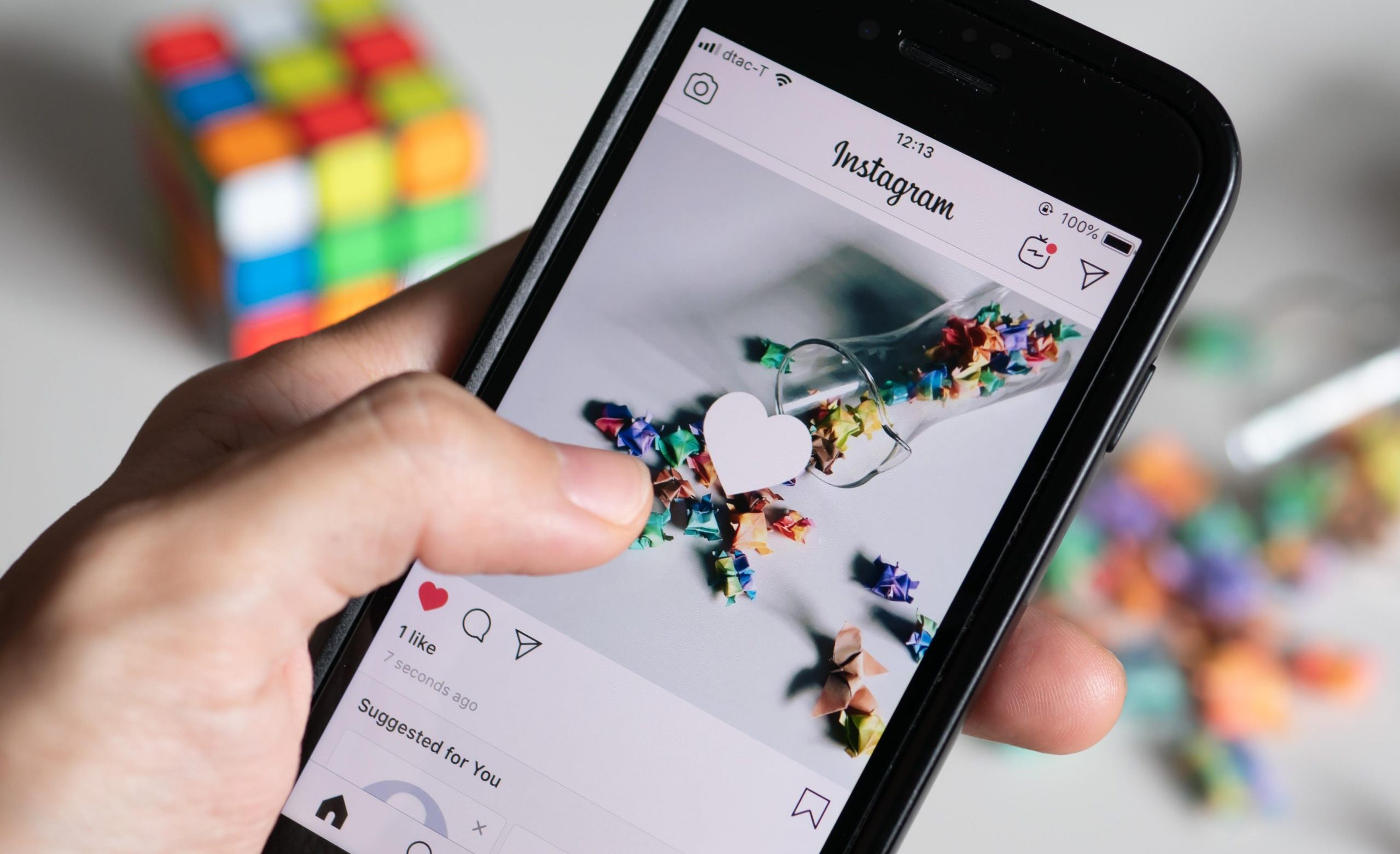 How to Seamlessly Manage Multiple Instagram Accounts - Juphy