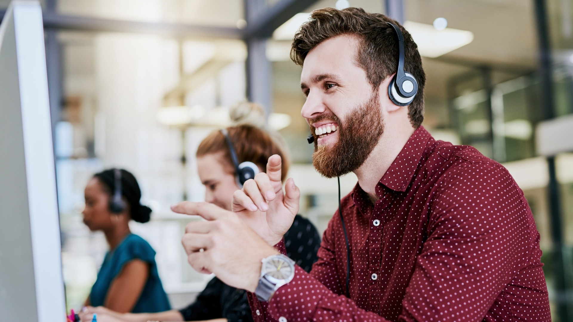 How to Deliver Personalized Customer Service - Juphy